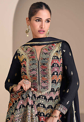 Pakistani Suits: Buy Designer Pakistani Dresses For Women Online