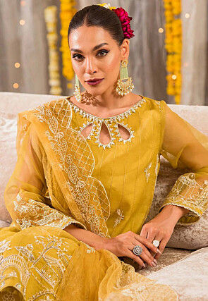 Yellow Pakistani Suits & Salwar Kameez: Buy Online | Utsav Fashion