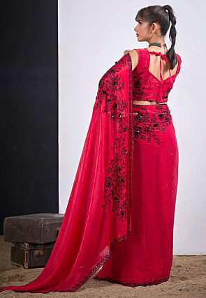 Red Saree: Buy Latest Red Sarees for Women Online