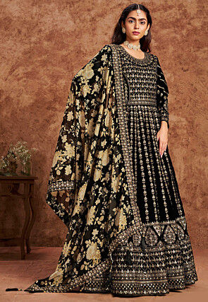 Indian Black Dresses: Buy Designer Black Dresses For Women & Men Online ...