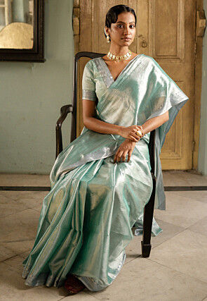 Green Wedding Sarees: Buy Latest Designs Online | Utsav Fashion