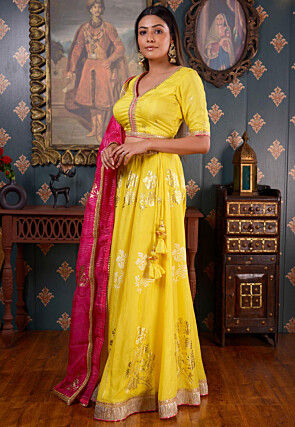 Yellow Lehenga Cholis: Buy Latest Indian Designer Yellow Ghagra Choli ...