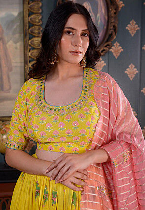 Yellow Lehenga Cholis: Buy Latest Indian Designer Yellow Ghagra Choli ...