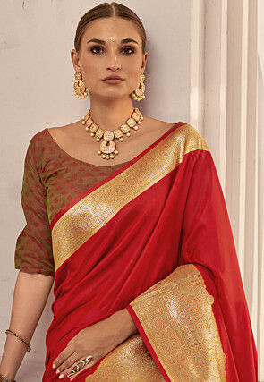 Red Saree: Buy Latest Red Sarees for Women Online